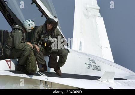US Navy An F-A-18B Hornet, assigned to the U.S. Naval Test Pilot School ...