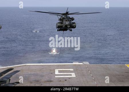 US Navy A MK-105 Magnetic Influence Minesweeping System sleds is ...