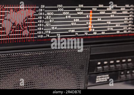 Old time radio selector close up Stock Photo - Alamy