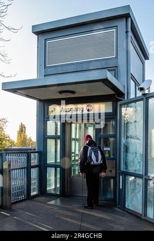U Scharnweberstraße U-Bahn Railway Station serves the U6 line ...