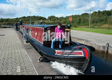 Lock, Union Canal, Bonnybridge, Falkirk, Scotland, United Kingdom Stock ...