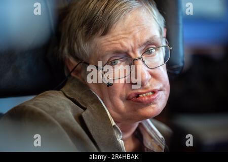 A BRIEF HISTORY OF TIME, Stephen Hawking, 1991 Stock Photo - Alamy