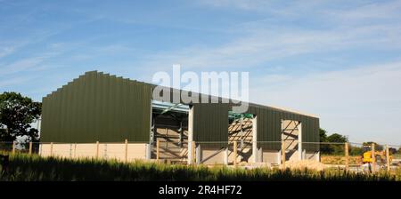New barn under construction Stock Photo - Alamy