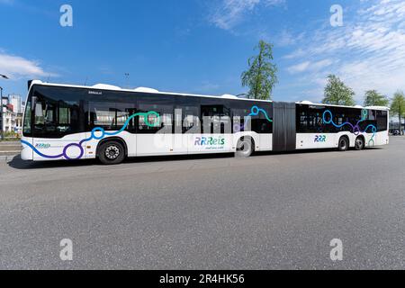 RRReis Mercedes-Benz CapaCity articulated bus at Zwolle Centraal bus ...