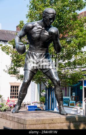 A statue of Randolph Turpin, a boxer who became Britain's first black ...