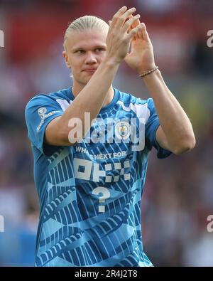 Erling Håland Of Manchester City applauds the fans during the Newcastle ...