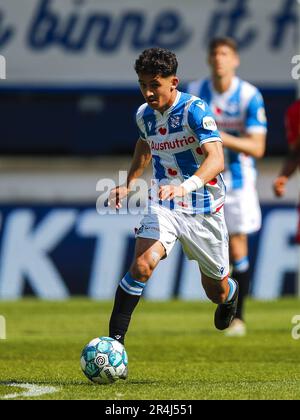 HERENVEEN - Osame Sahraoui of SC Heerenveen celebrates his goal 3-0 ...