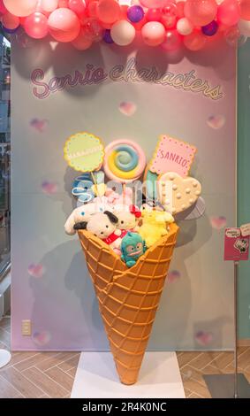 tokyo, harajuku - may 10 2023: Indoor view of a Japanese Uniqlo store ...