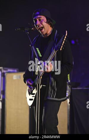 BOCA RATON - MAY 27: Vic Fuentes of Pierce the Veil performs during The ...