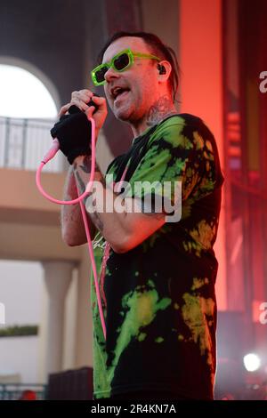 BOCA RATON - MAY 27: Bert McCracken of The Used performs during The ...