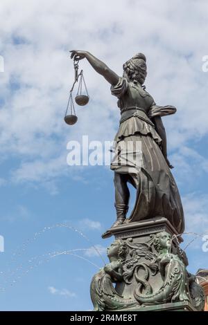 lady justice in Frankfurt Stock Photo - Alamy