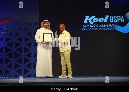 Amirul Islam (R) won the best (Grassroot level Organizer) Grassroots ...