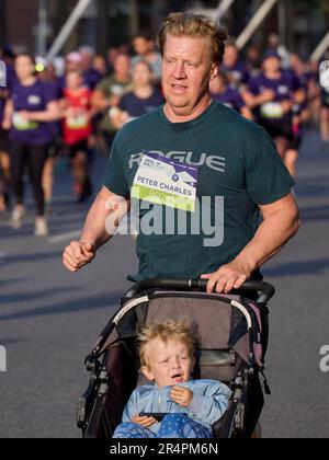 Royal run 2023 10K route in Copenhagen Stock Photo - Alamy