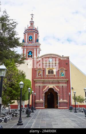 Templo de Santa Maria Tonantzintla, in San Andres Cholula, near Puebla ...
