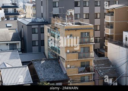 Kyoto, Japan. 7th Mar, 2023. Eki-ben bento boxes for sale at Kyoto ...