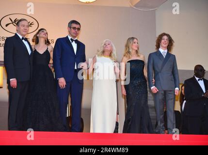 Cast members of the film 'L'été dernier': Catherine Breillat, Léa ...