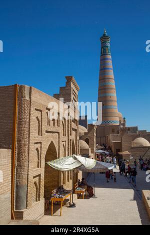 Islam Khoja minaret, Itchan Kala, Ichan-Qаl’а, Khiva, Xorazm Region, Uzbekistan, Central Asia ...