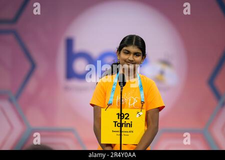 Tarini Nandakumar, 12, from Round Rock, Texas, returns to her seat as ...