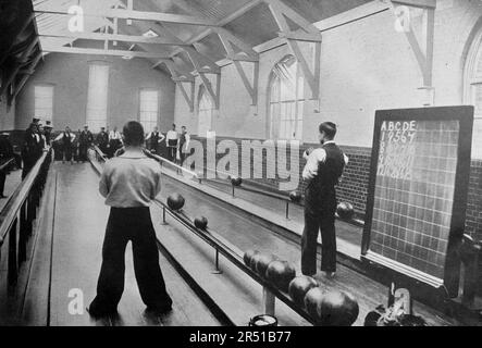 HMS Pembroke, Royal Naval Barracks, Chatham Dockyard, Kent Stock Photo ...
