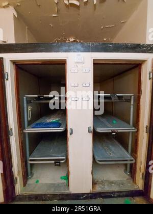 NORTHERN WALES, UK: CREEPY IMAGES of a Welsh abandoned Morgue that is ...
