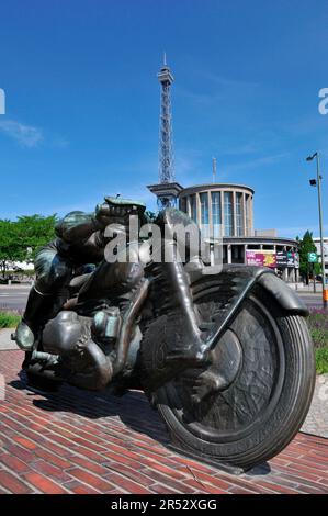 Sculpture 'Motorcycles' AVUS Nordkurve, Bildgiesserei Noack, bronze ...