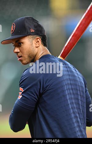 Houston Astros' Jeremy Pena takes batting practice during the team's ...