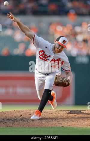 Cleveland Guardians relief pitcher Bryan Shaw (27) in the ninth inning ...