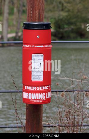 Emergency Throwing Line Stock Photo - Alamy