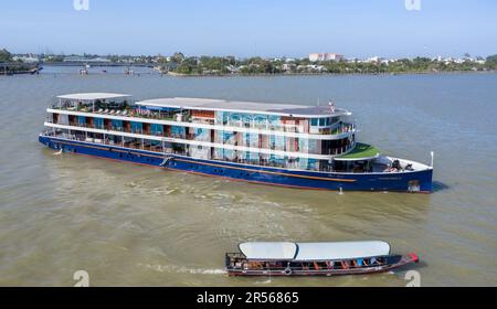 The luxury cruise ship RV Indochine II 2, French cruises CroisiEurope ...