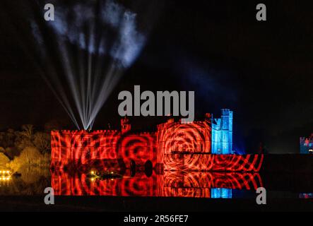 Leeds castle floodlit Stock Photo - Alamy