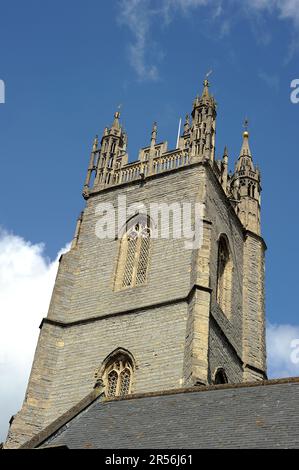 St. John's Church Cardiff City center Wales Stock Photo - Alamy