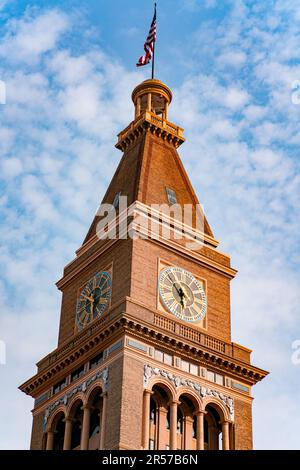 The historic Daniels & Fisher clock tower along the 16th Street Mall in ...