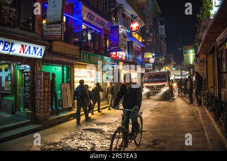 Nepal, Kathmandu, Thamel, Daily life Stock Photo - Alamy