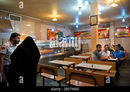 Iran. Isfahan. Fast Food Stock Photo - Alamy