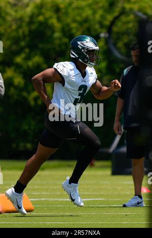 Philadelphia Eagles' Nolan Smith (3) takes part in a practice at the ...
