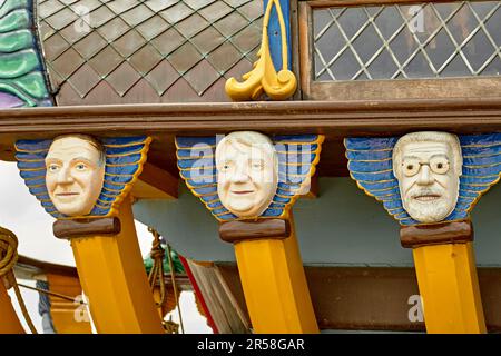 The Kalmar Nyckel is a replica of Peter Minuit's ship which docked in ...