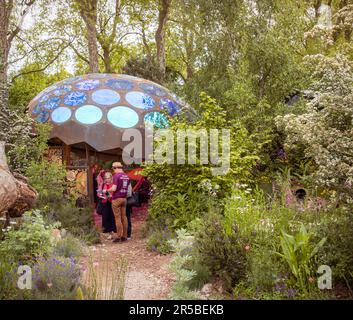 The Royal Entomological Society Garden designed by Tom Massey at the ...