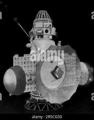 Mars 3 spacecraft interplanetary automatic station model Stock Photo ...