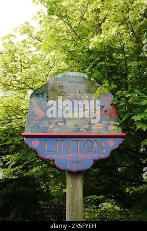 Village sign, High Street, Linton, Cambridgeshire Stock Photo - Alamy