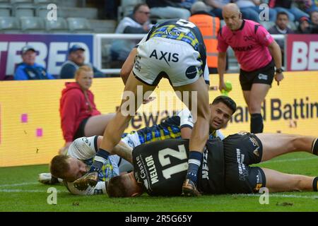 Alex Mellor #12 of Castleford Tigers goes over for a tryduring the ...