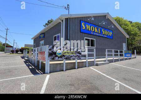 Native American smoke shop Long Island New York Stock Photo - Alamy