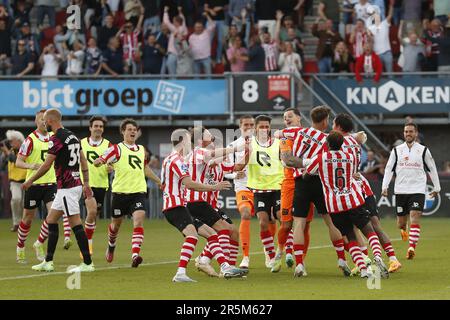 ROTTERDAM - (lr) Mike van der Hoorn of FC Utrecht, Orkun Kokcu of Feyenoord during the Dutch ...