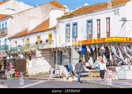 Portugal, Central region, Nazaré, Sitio district, statue in tribute to ...