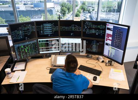 UTRECHT - The Amsterdam contingency location in the ProRail Operational ...
