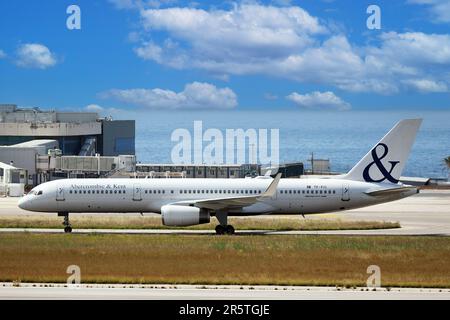 ICELANDAIR BOEING 757-23N OF ICELANDAIR RARE TO SEE IN SICILY in the ...