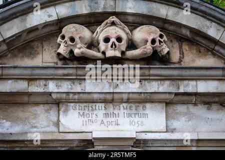 The skull and crossbones stone sculpture above the gateway into the ...