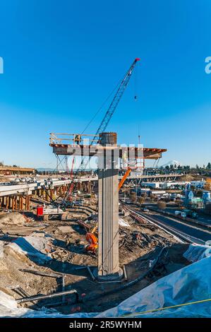 Pedestal column to support highway road surface in formative stages ...