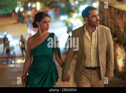 FAKE PROFILE, (aka PERFIL FALSO), from left: Carolina Miranda, Rodolfo ...