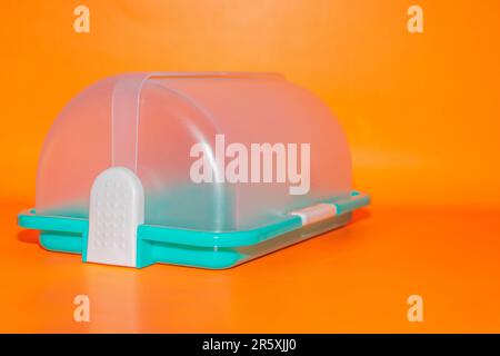 The Rectangular Cake Container with Teal Lid is the perfect storage ...