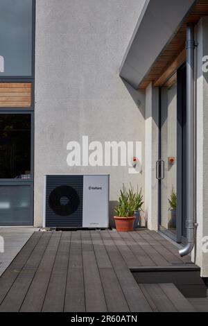 Air Source Heat Pump ASHP Stock Photo - Alamy